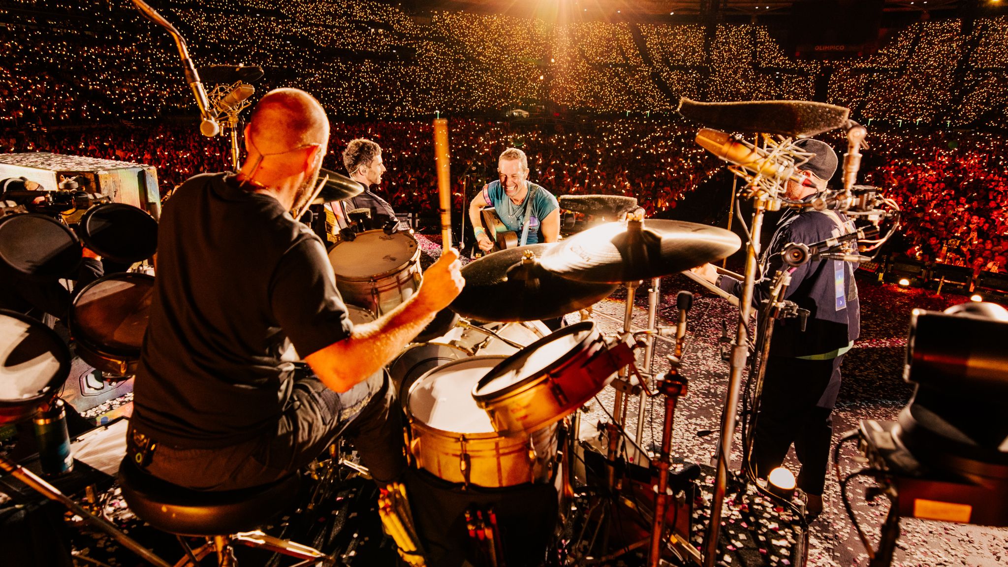 Coldplay announce new UK tour dates in London and Hull - including ...