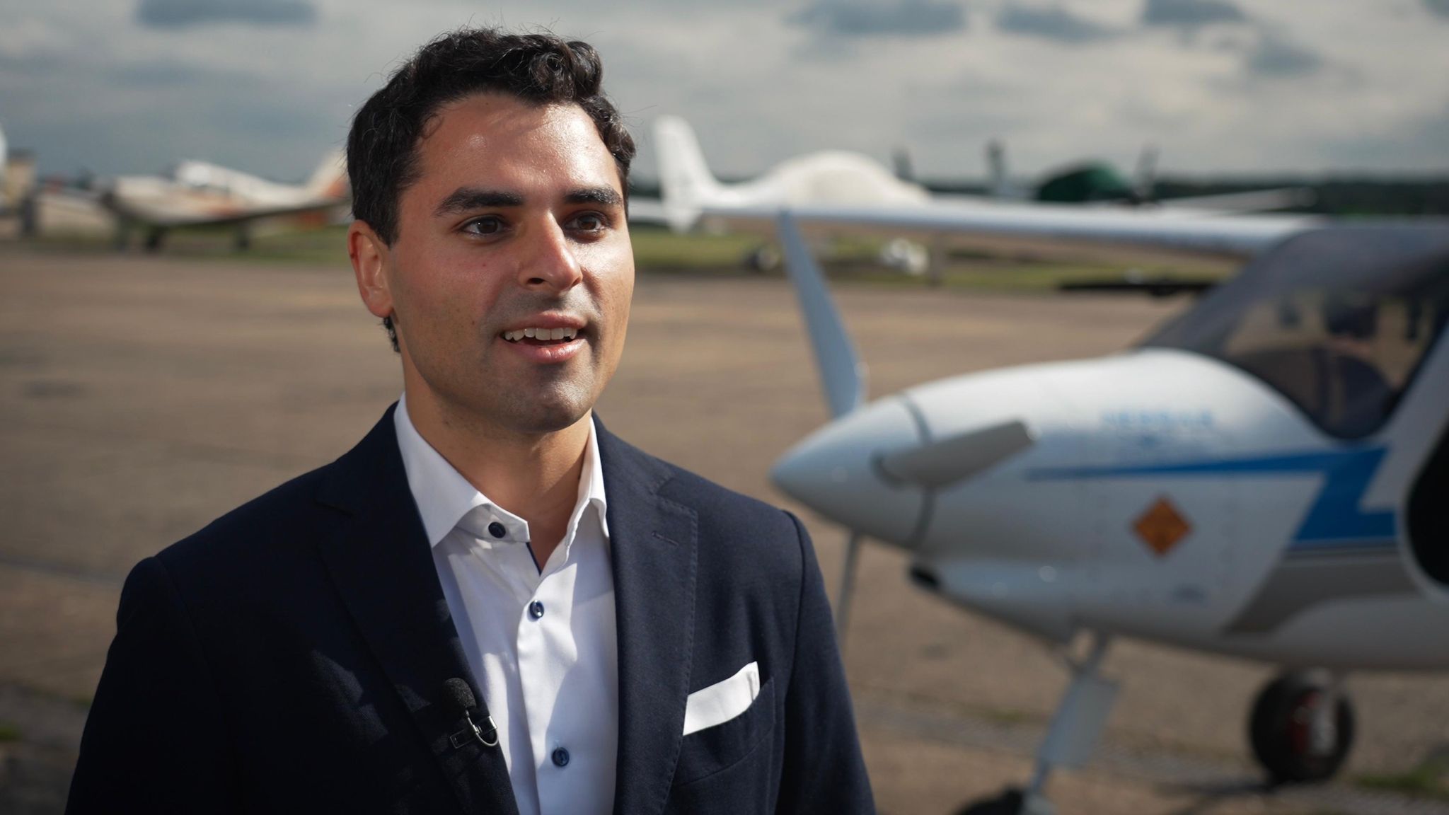 Inside a flying school with a 100% electric aircraft | Science, Climate ...