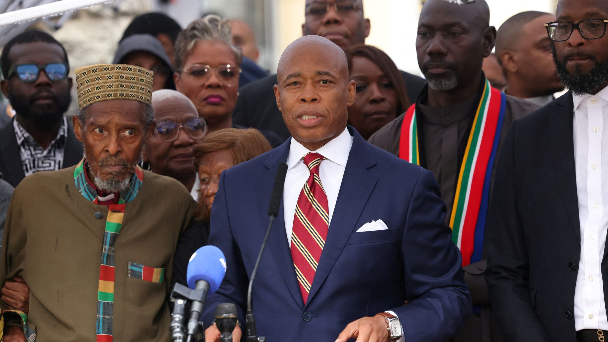 New York City mayor Eric Adams charged with taking bribes from foreign ...