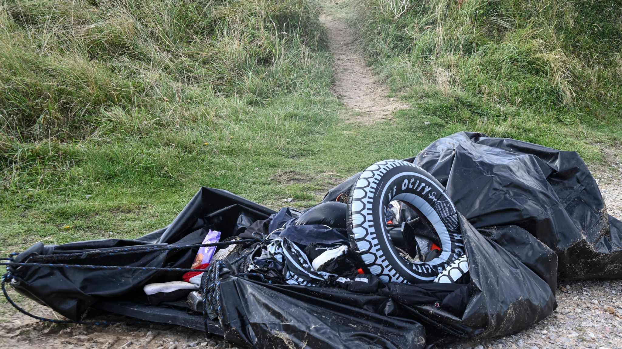 Eight dead after attempting to cross Channel - as 801 people arrived in ...