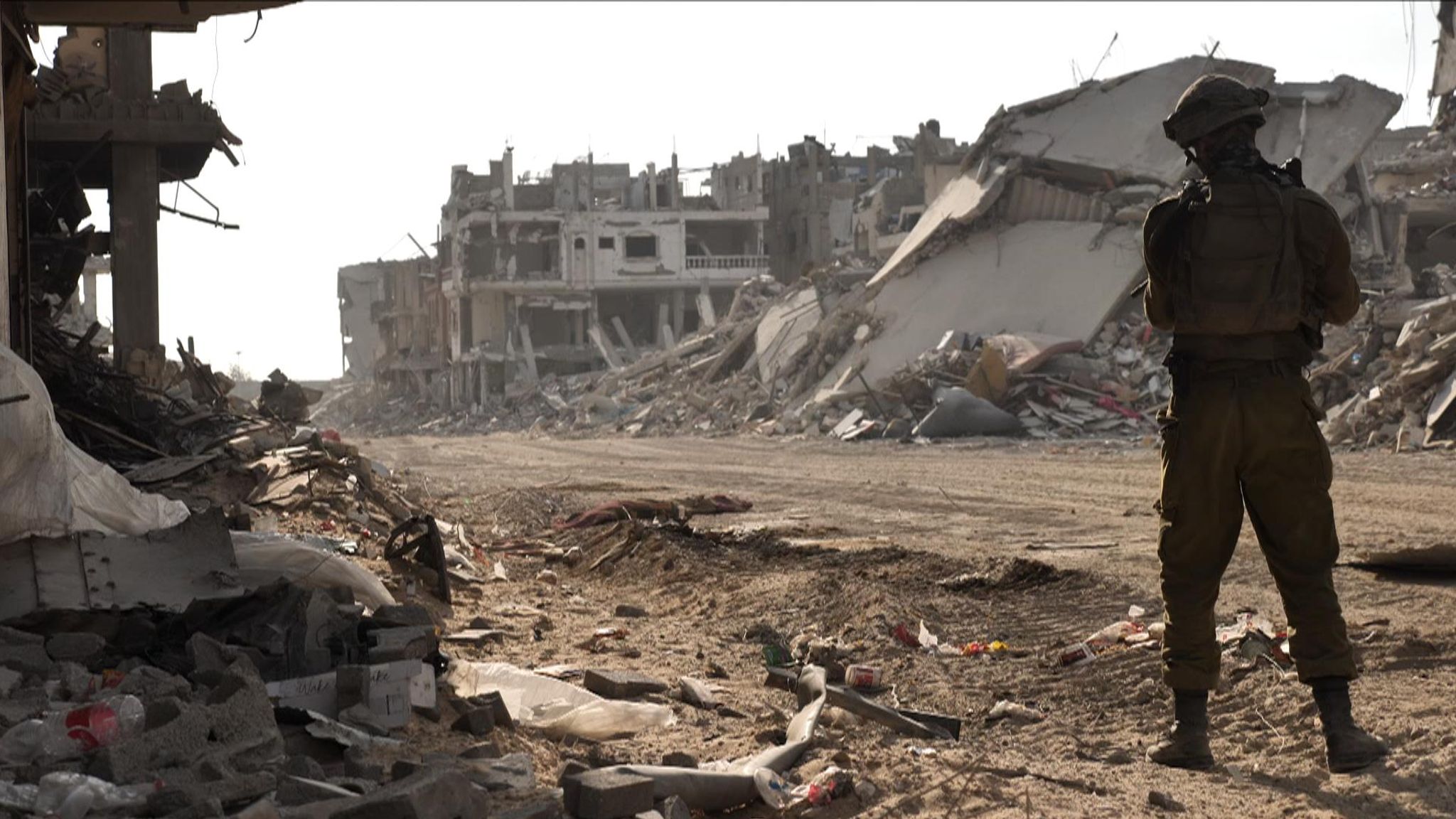 Israel-Hamas war: Tunnels under children's bedrooms and silent streets ...