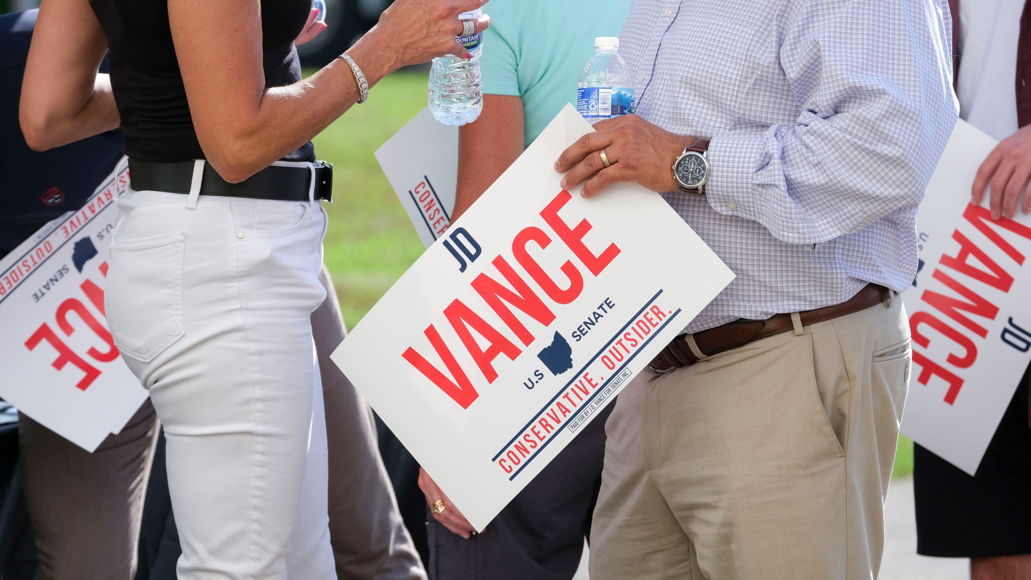 How JD Vance used his 'hillbilly' background to catapult himself to the ...
