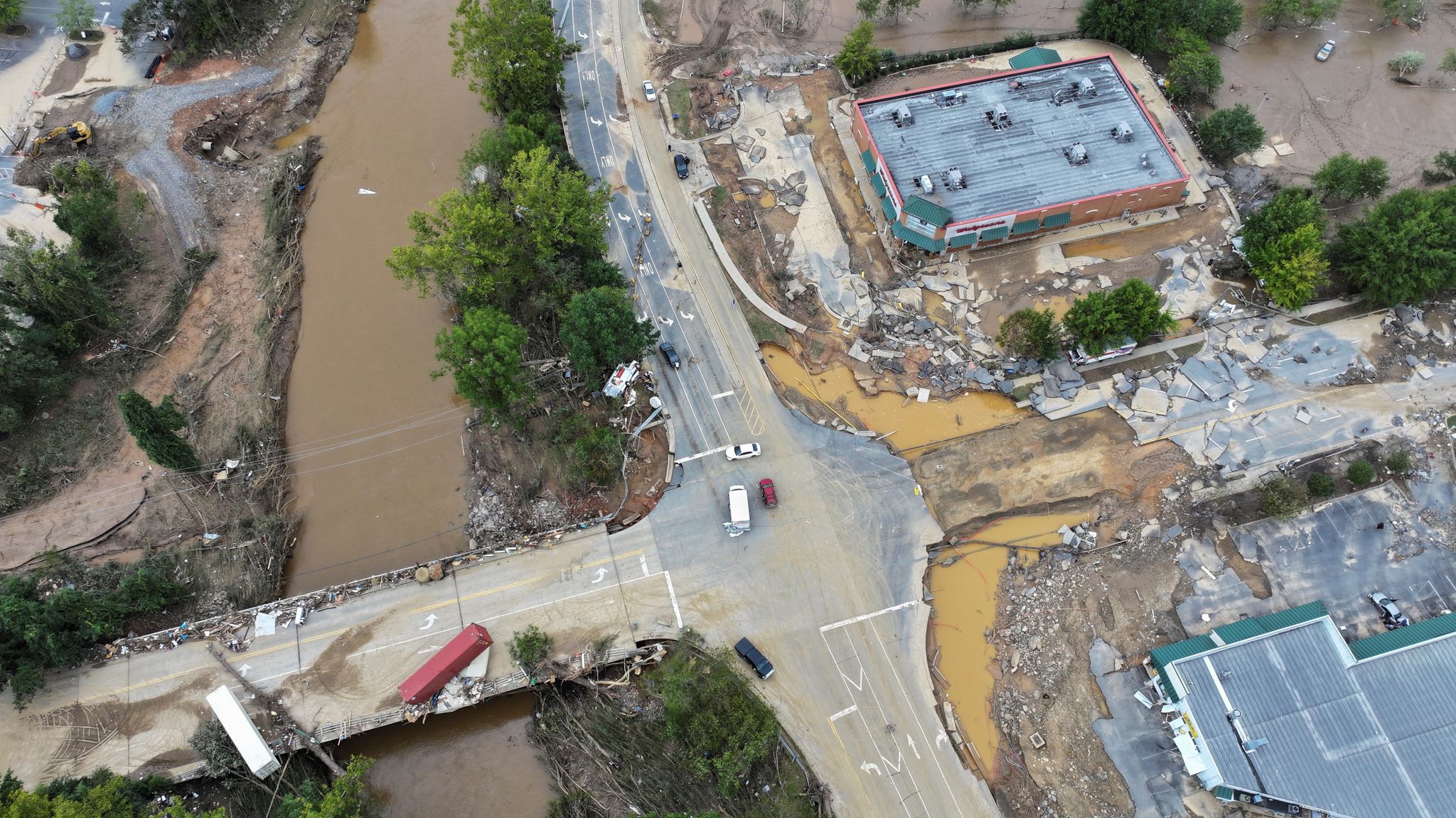 At least 88 dead after Hurricane Helene - as supplies struggle to reach ...