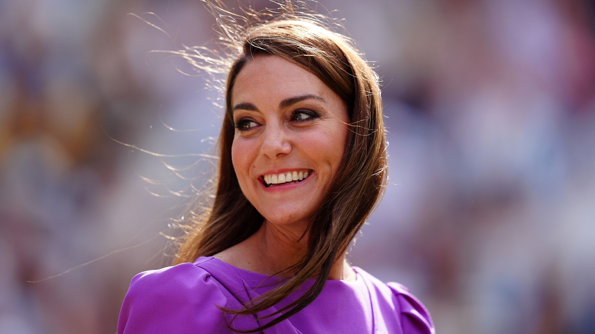 Kate Returns To Work Days After Cancer Treatment Update Uk News