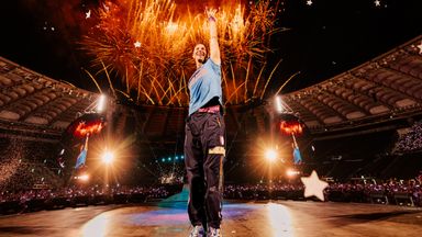 Coldplay announce new UK tour dates in London and Hull - including ...