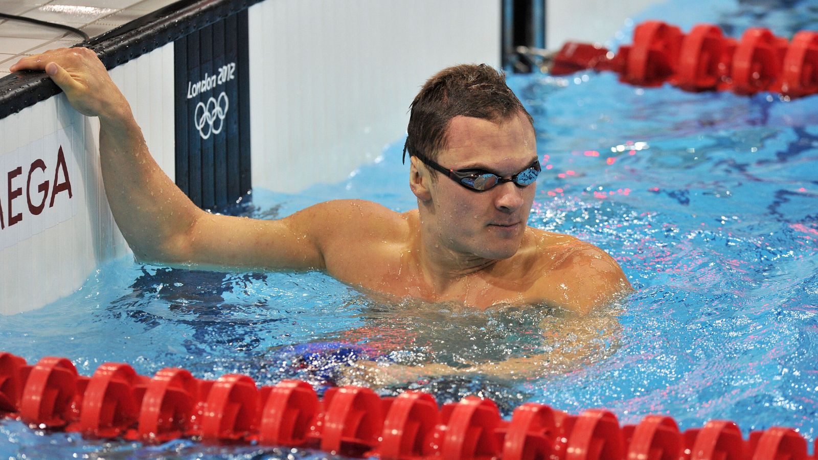 Ex-Olympic swimmer Antony James convicted of raping two teenage girls ...