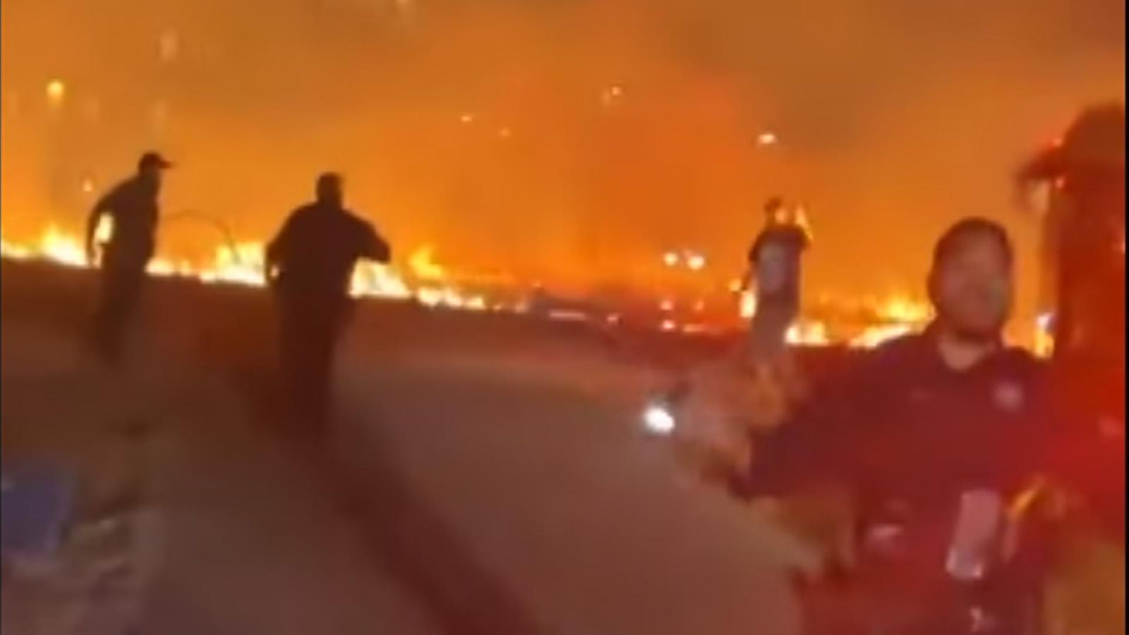 Houston: Fire burns after helicopter crashes into tower | News UK Video ...