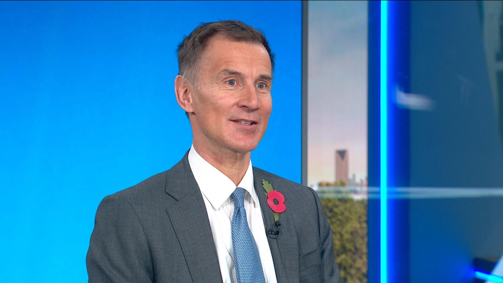 Jeremy Hunt tells Sky News he will step down as shadow chancellor ...