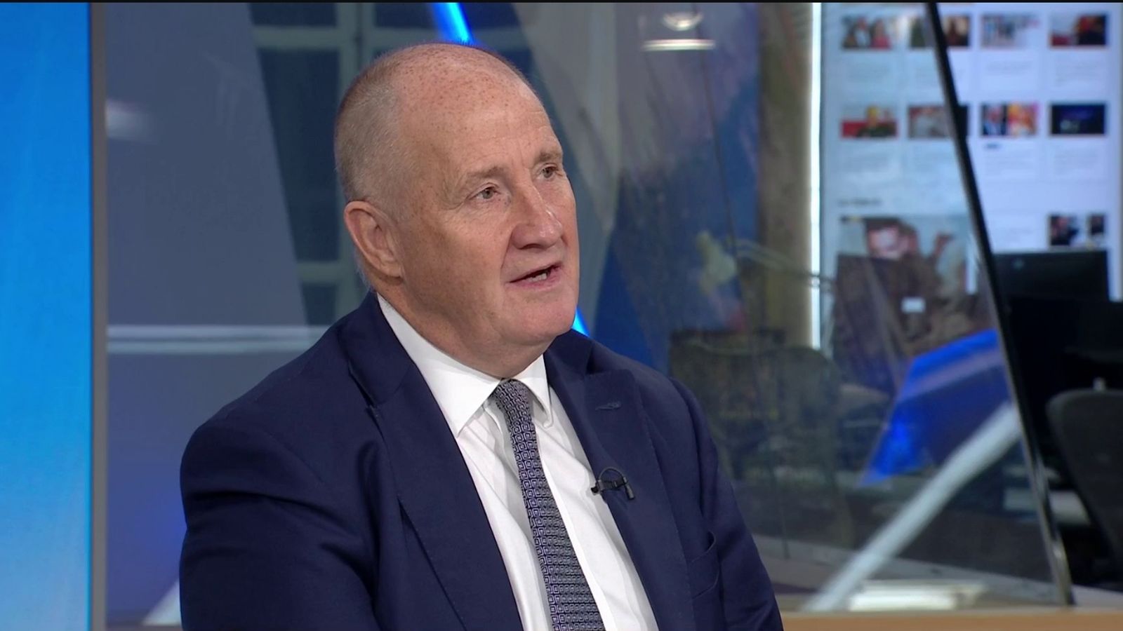 Labour are releasing prisoners who are 'actually dangerous', says shadow business secretary ...