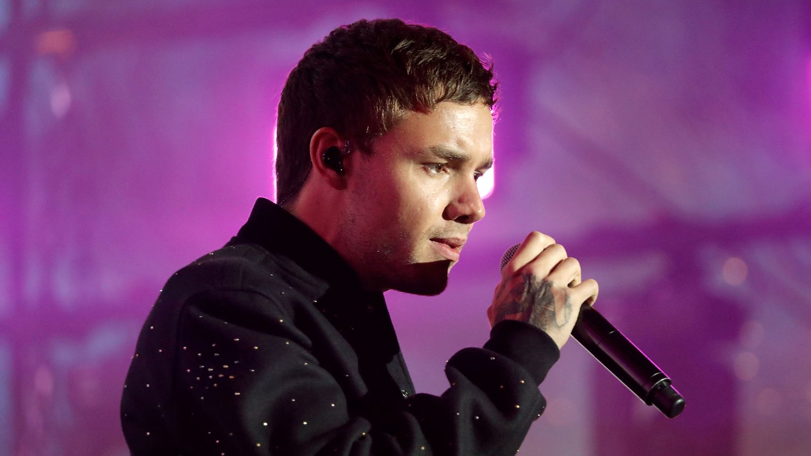 Liam Payne: Former One Direction star dies in Argentina | Ents & Arts ...