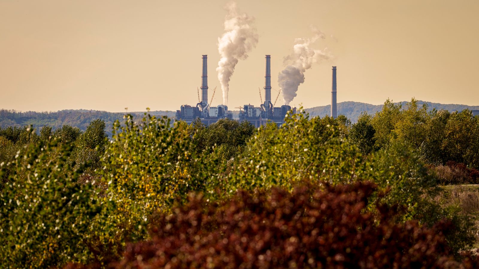 New UN report says there's 'virtually zero' chance of limiting global ...