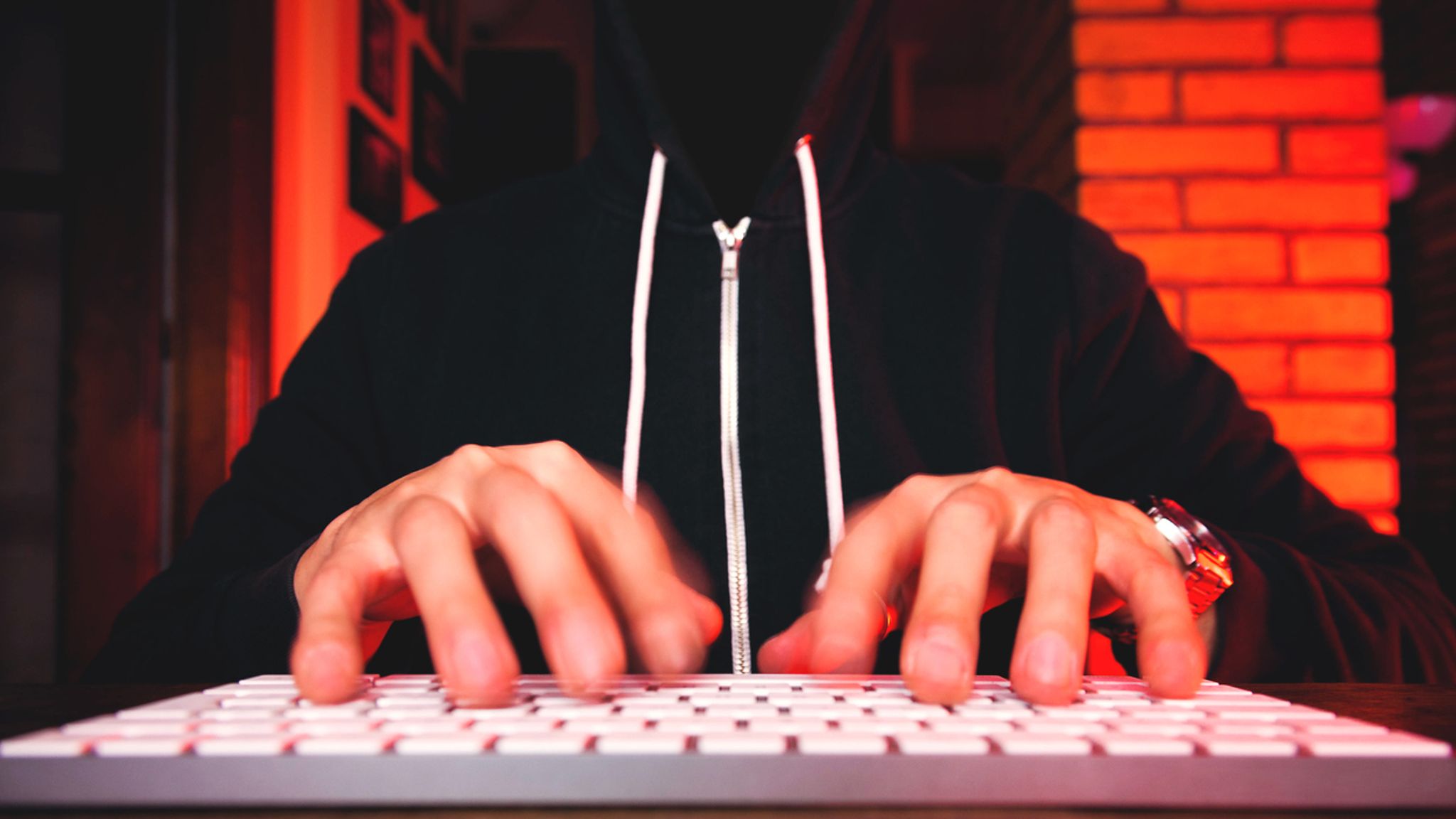 Cyber Stalker Cyber Stalking Your Crush. What Is His/her Last Seen?