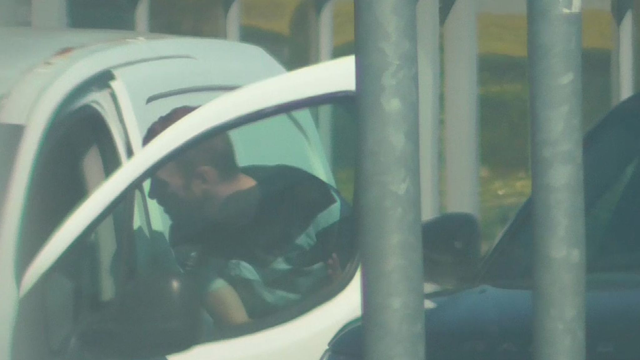 Martin Murphy: Gangster threw £90,000 worth of cocaine out of Range ...