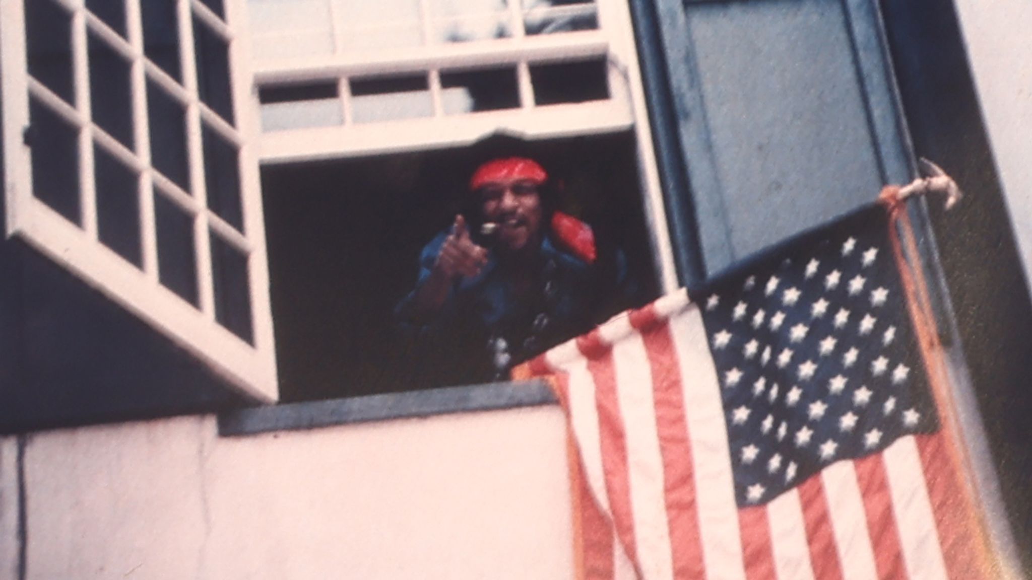 Never-before-heard tapes from Jimi Hendrix to go on sale | Ents & Arts ...