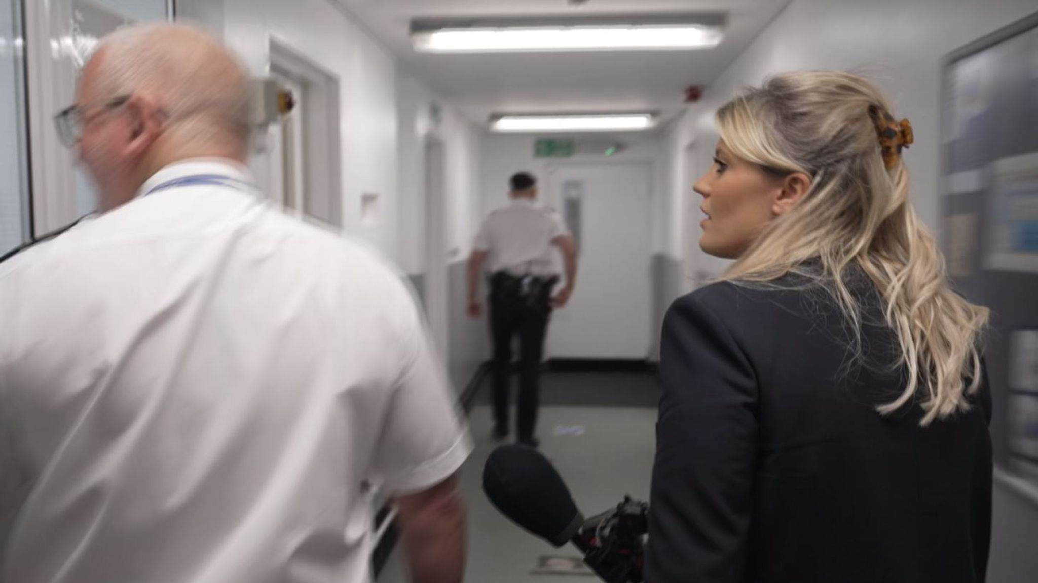 Assault, screaming and sensory overload: Inside HMP Elmley where 'every ...