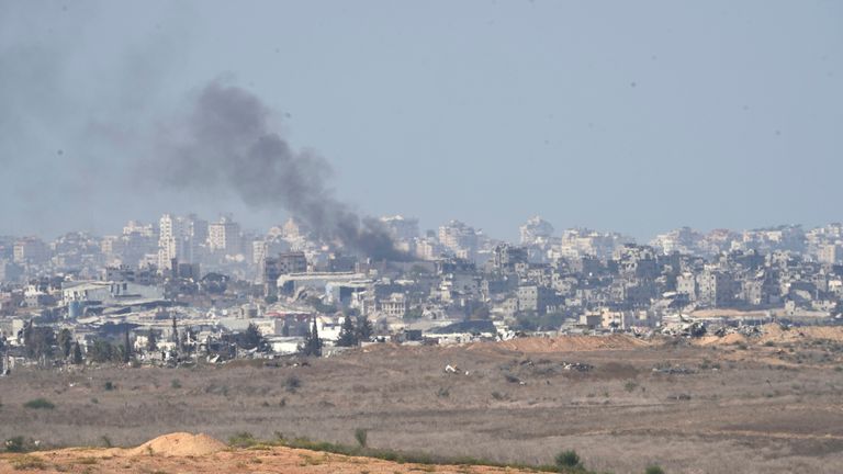 The Israeli army troops strike in the northern part of the Gaza Strip ...