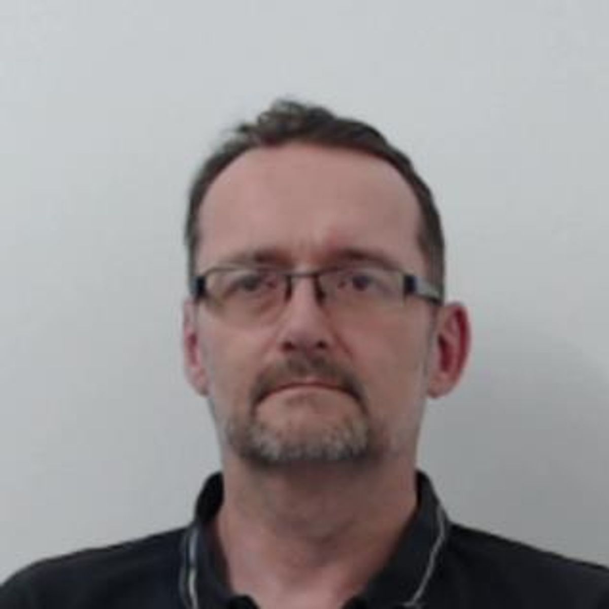 Alan Edward: Neo-Nazi who had home 'armoury' and discussed terror ...