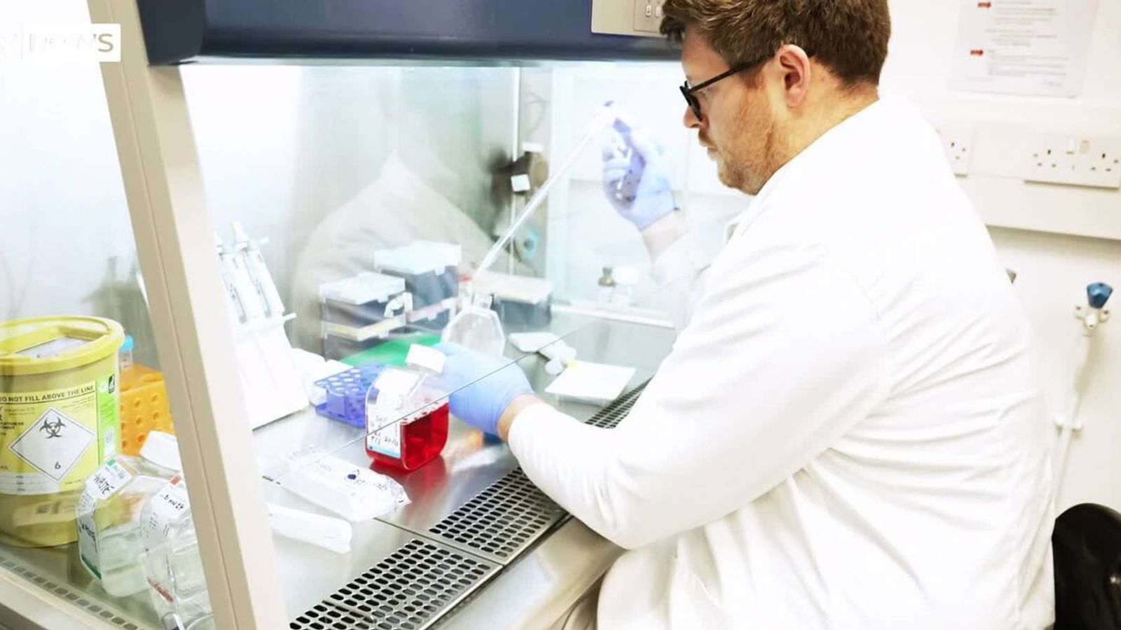 New 'more effective' asthma injection treatment found | UK News | Sky News