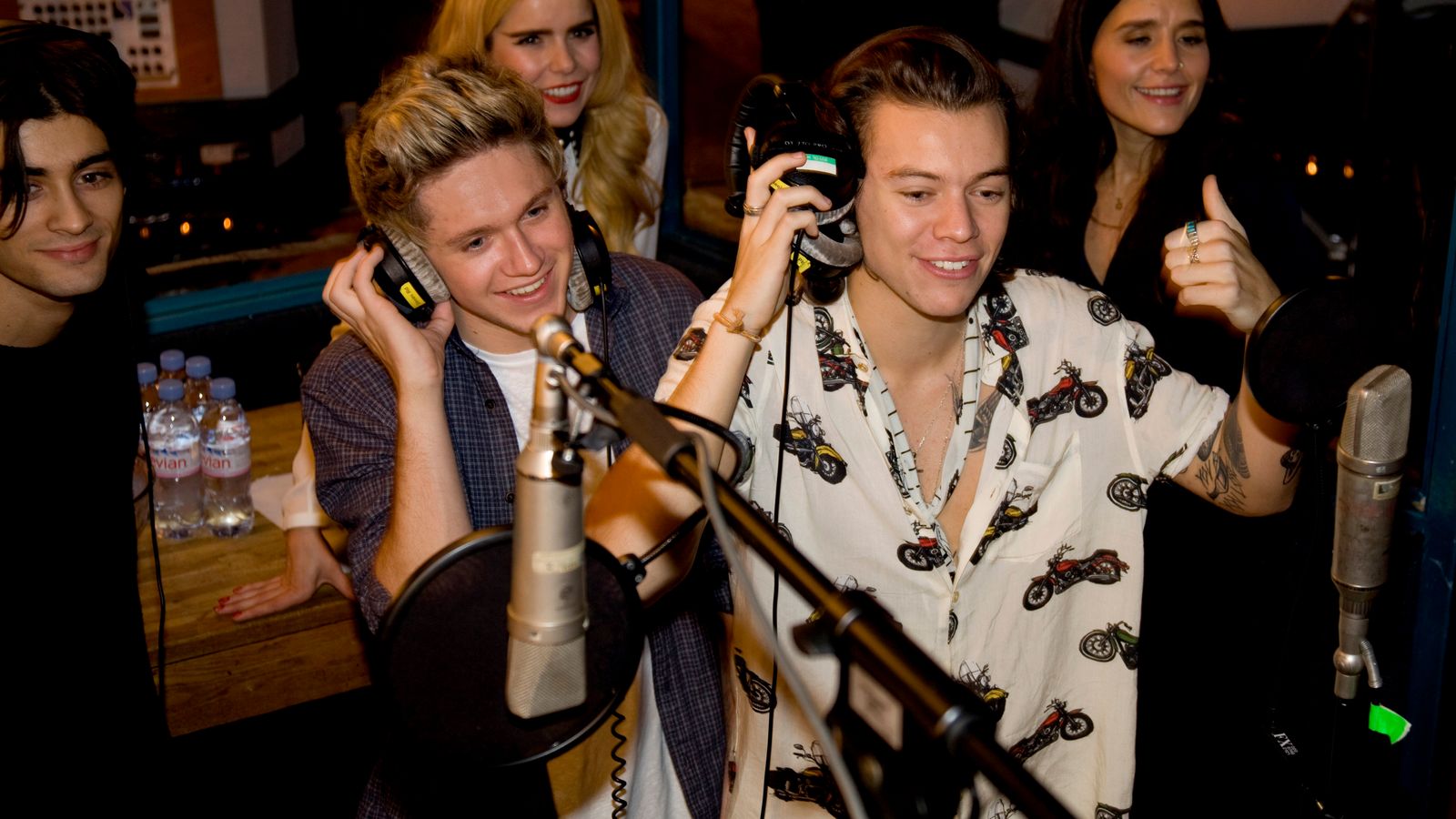 Band Aid's Do They Know It's Christmas? - 40th anniversary track ...