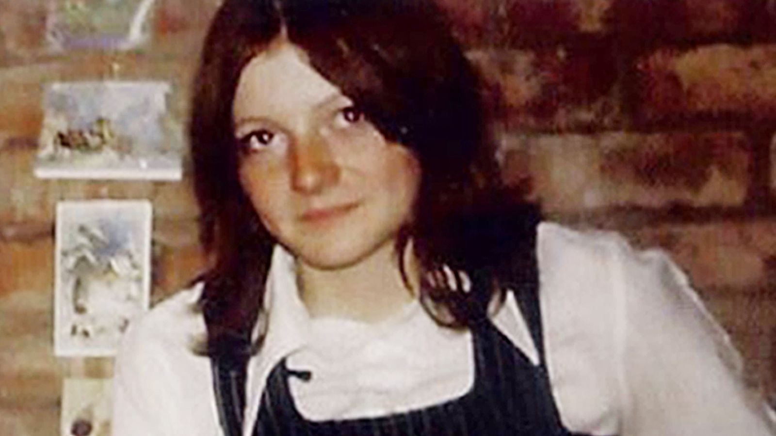 Duchess of Edinburgh at Birmingham pub bombing memorial as families ...