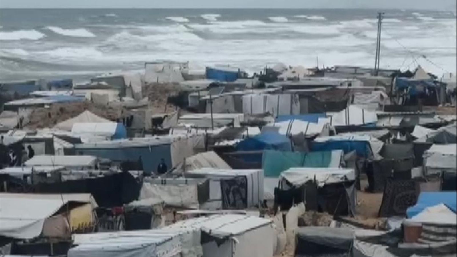 Gaza: Tents destroyed or damaged by fierce winter storm | World News ...