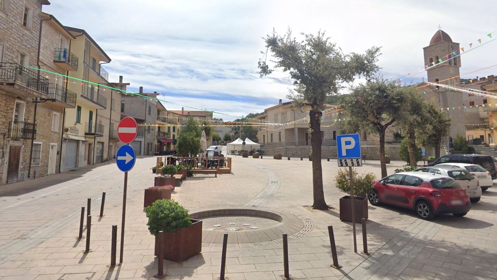 Americans upset about Trump win offered '€1 houses' in Italian village ...