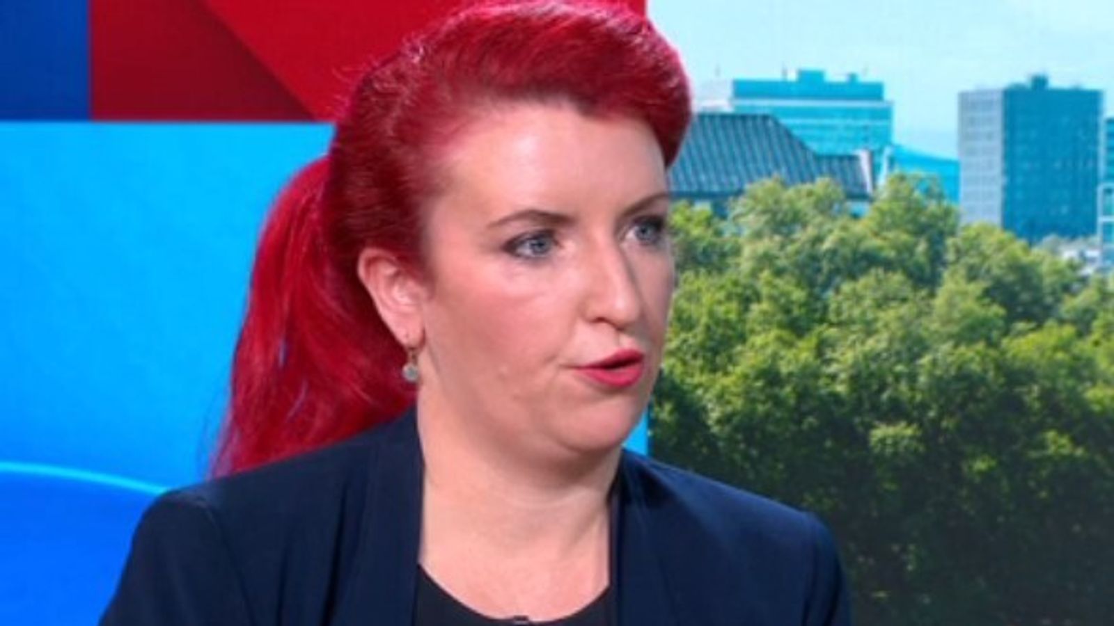 PM dealing with claims of ‘stitch-up’ in battle to exchange Rayner – as ...