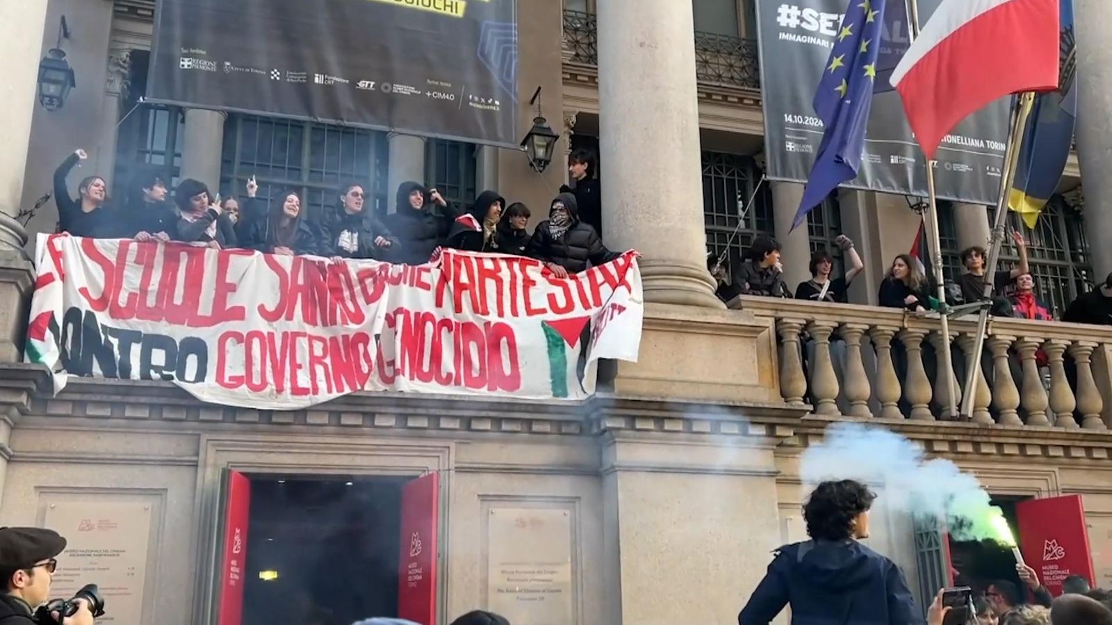 Anti-Meloni protesters clash with police in Turin, Italy | World News ...