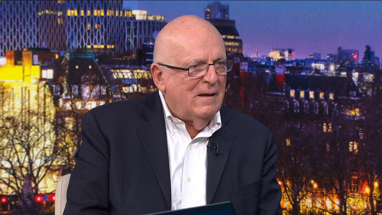 Former head of MI6's warning over war with Russia in Europe | News UK ...