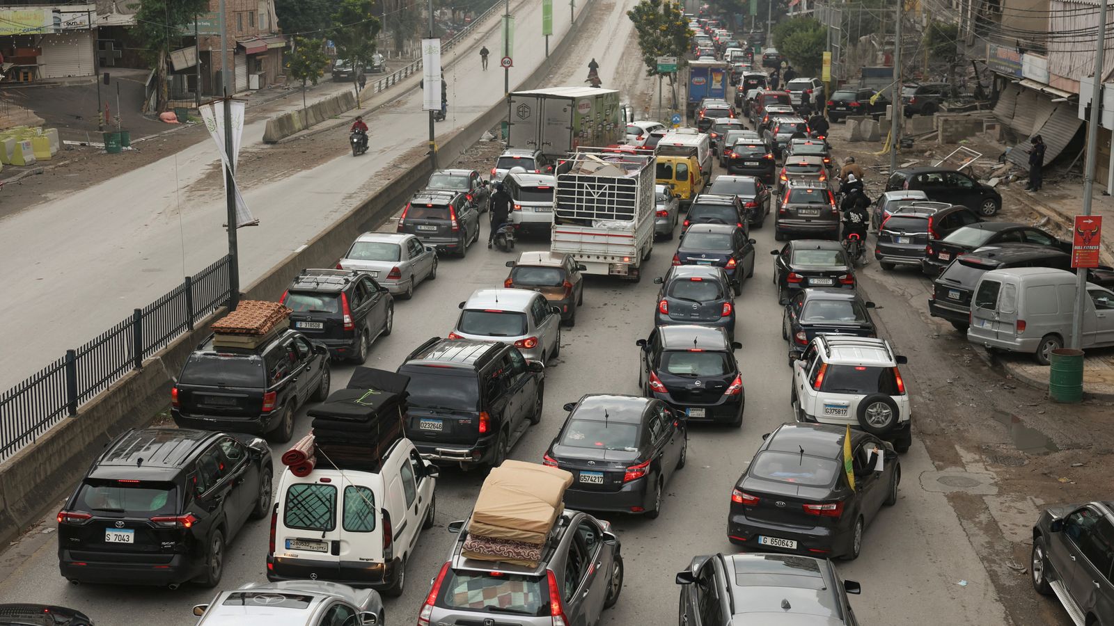 Thousands return to southern Lebanon after ceasefire truce | Israel ...