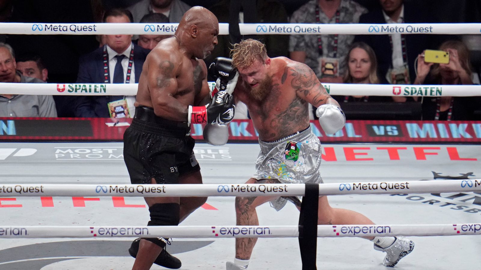 YouTuber Jake Paul beats Mike Tyson as boos heard during controversial ...