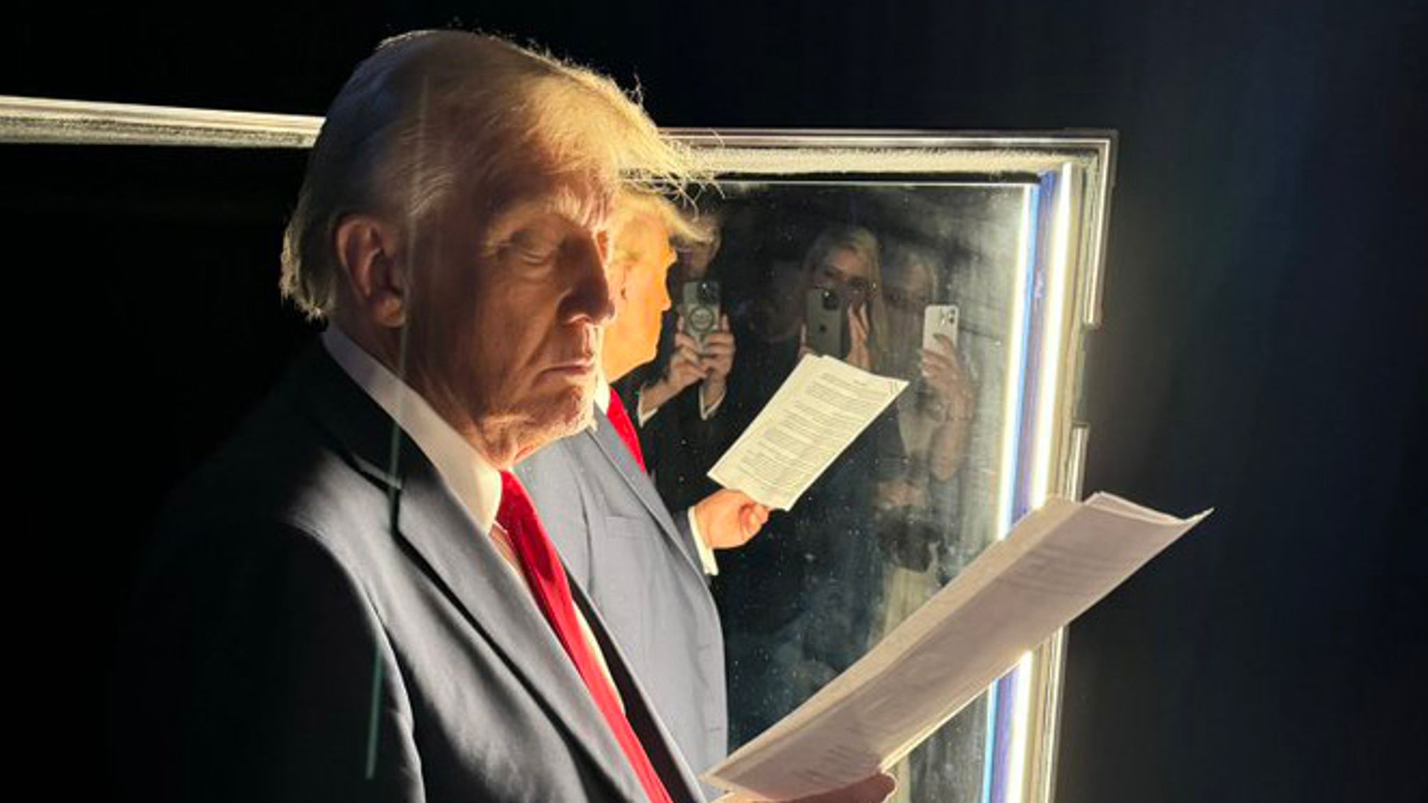 Donald Trump vows to 'heal the country' as he's confirmed winner of US presidential election ...