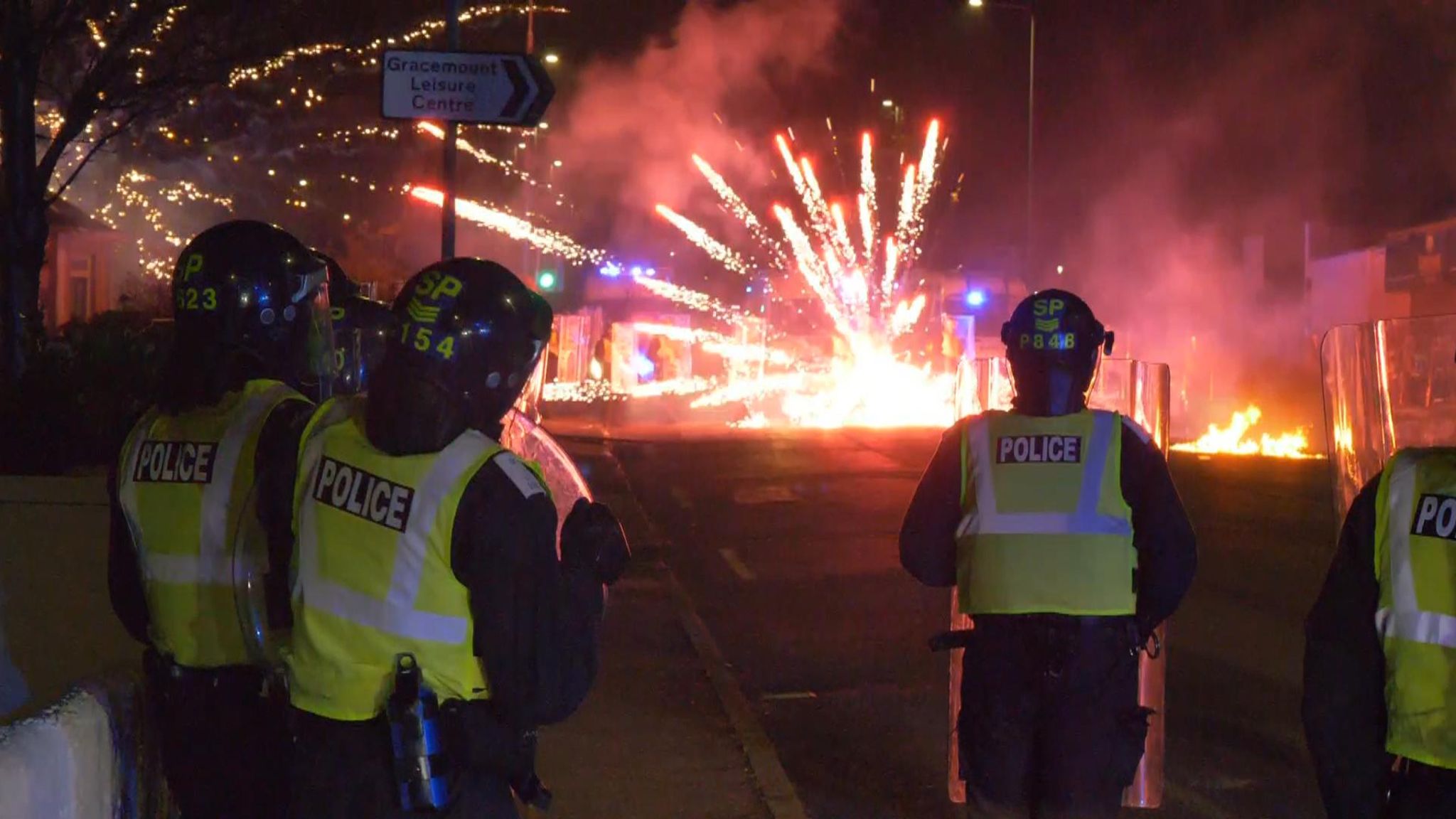 Bonfire Night disorder across Edinburgh - youths hurl fireworks at ...