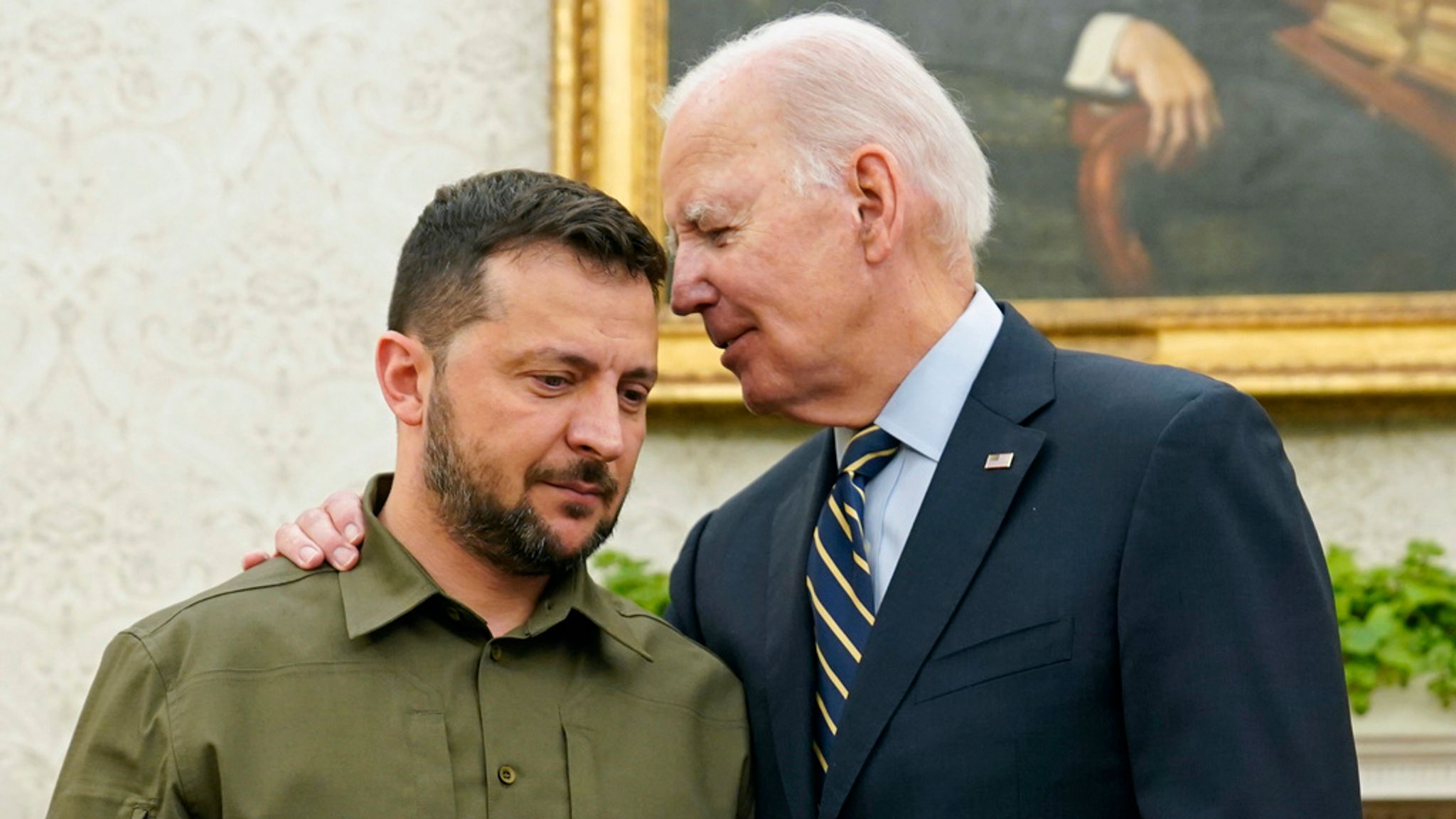 Joe Biden allows Ukraine to begin firing US rockets deep into Russia ...