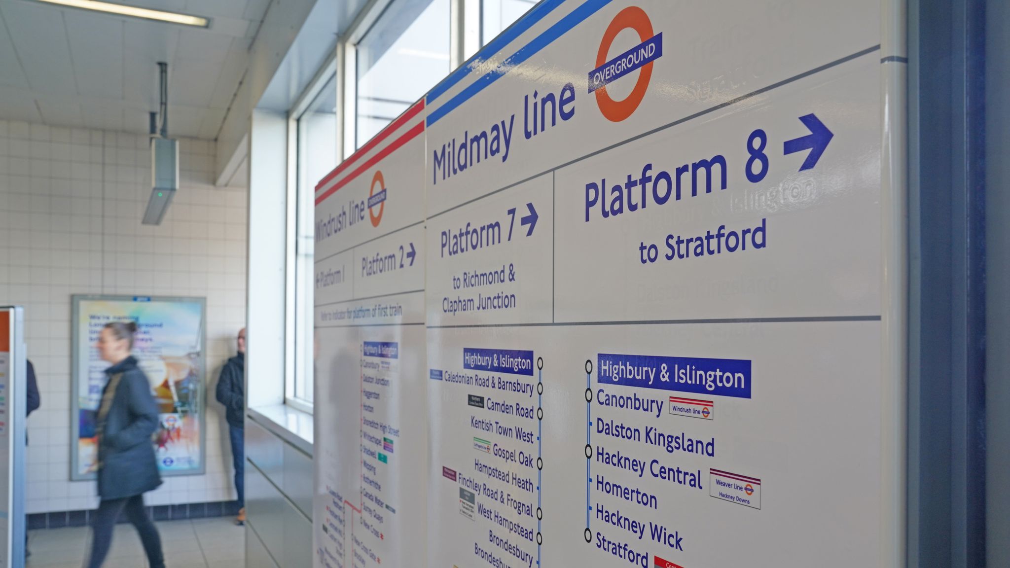 London Overground rebrand goes live: Here are the new names and colours ...