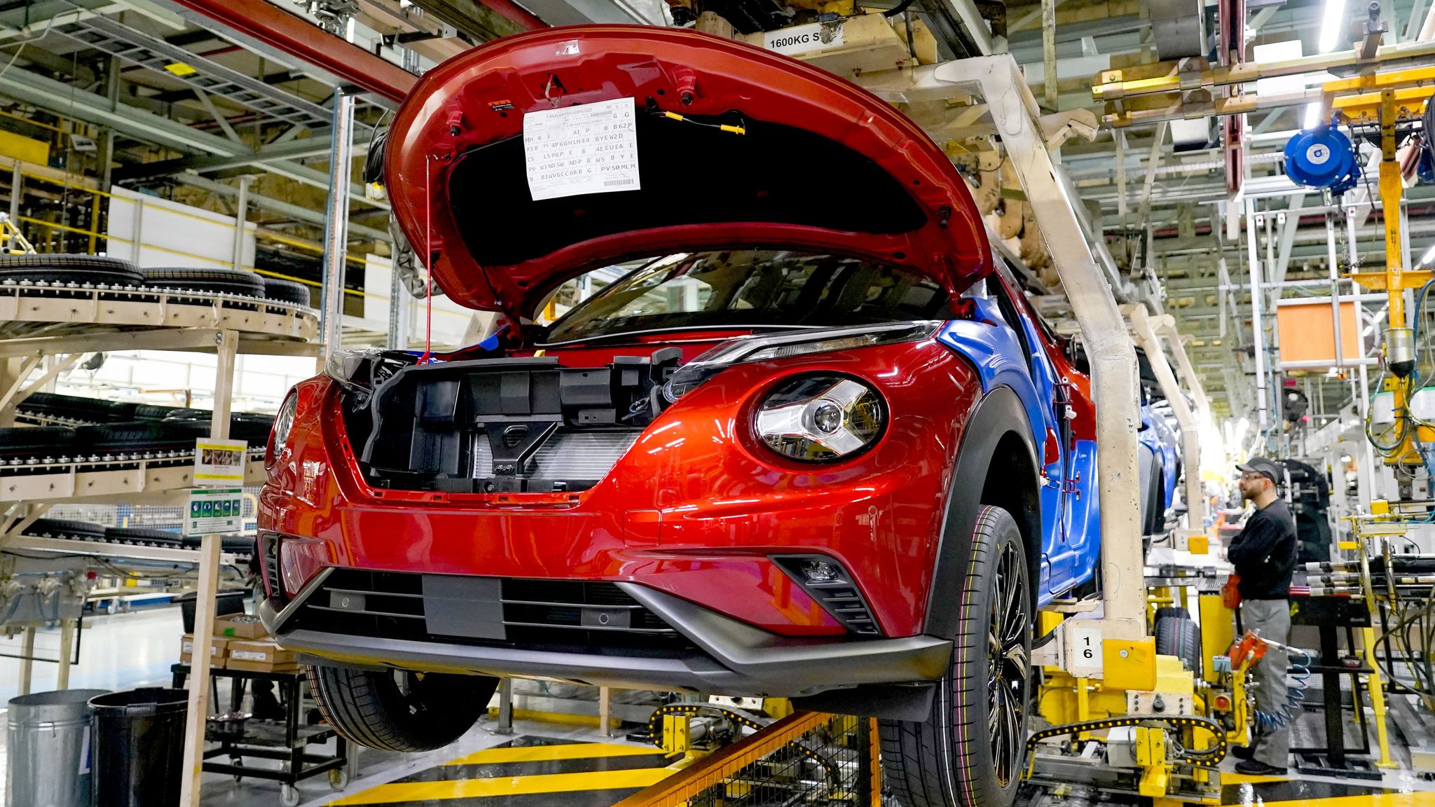 Car production falls in UK for ninth month in a row, SMMT data shows ...