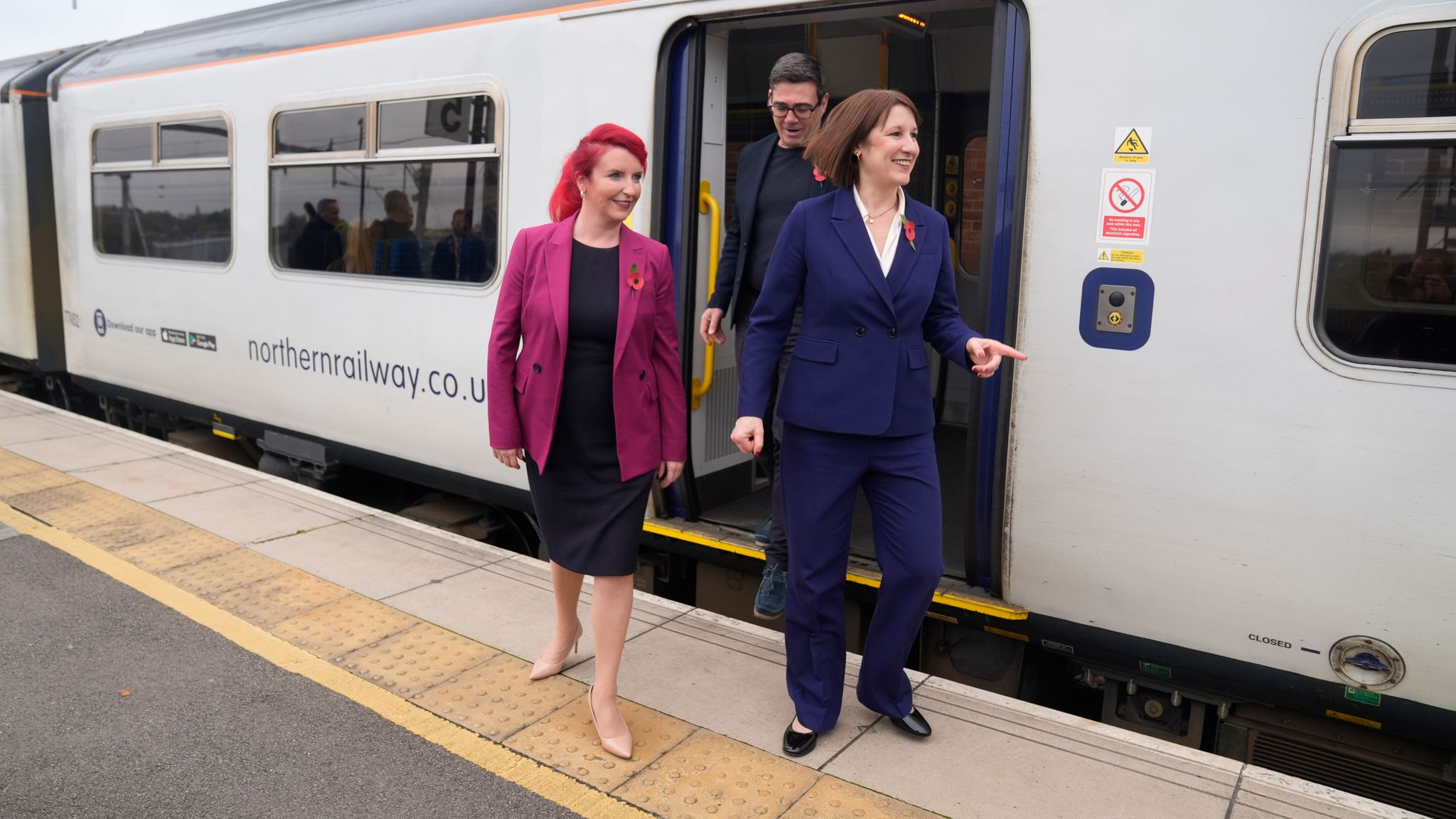 Minister denies Labour are like 'tawdry' Conservatives after Louise ...