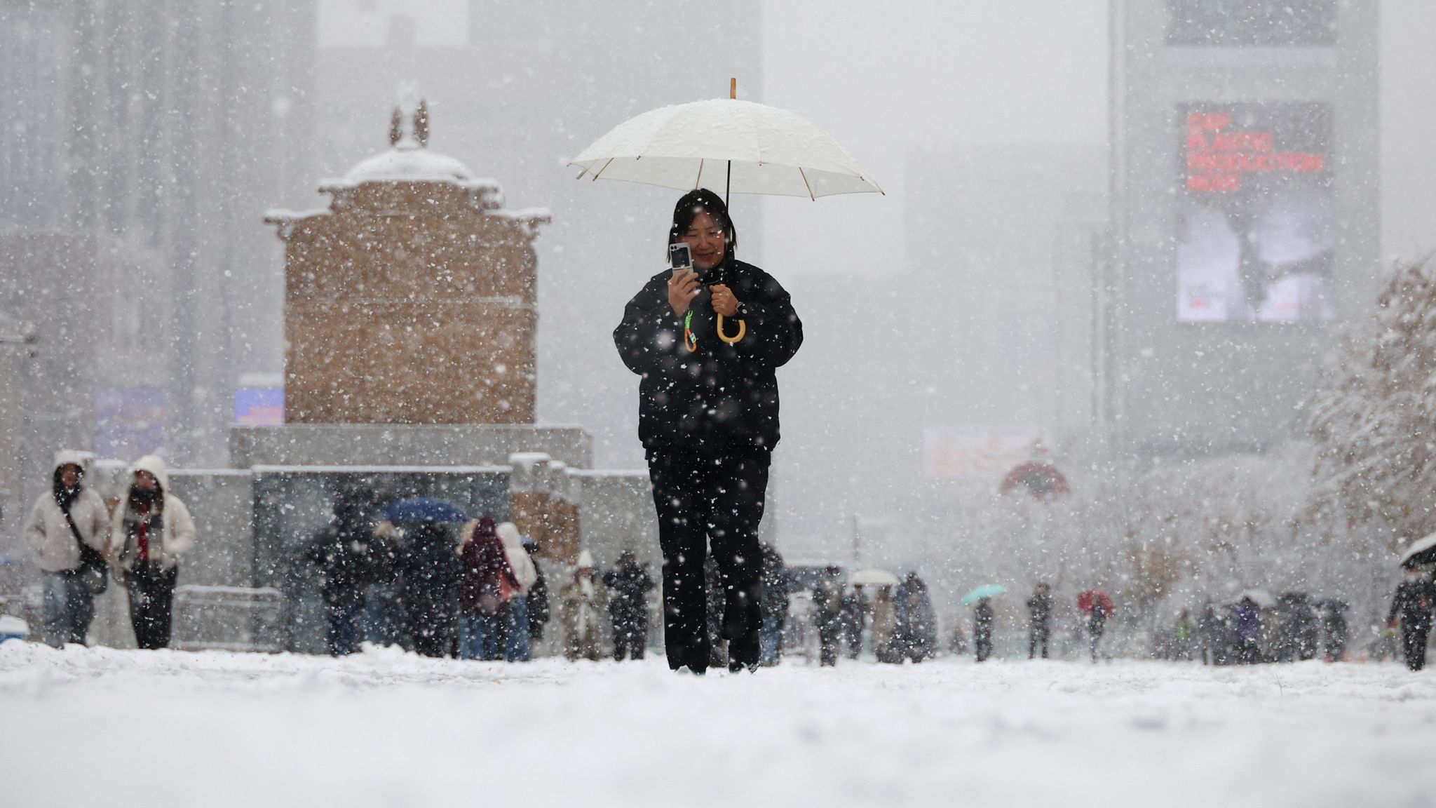 Five dead as South Korea battles record snowfall | World News | Sky News