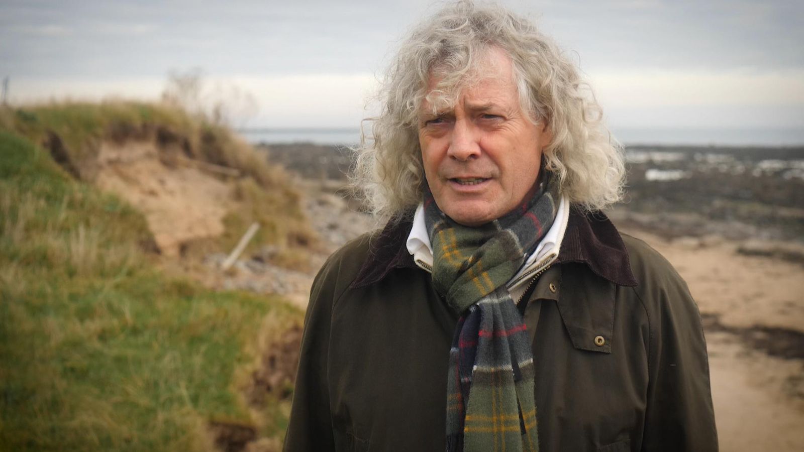 One of UK's oldest golf clubs fights for its future amid rising sea ...