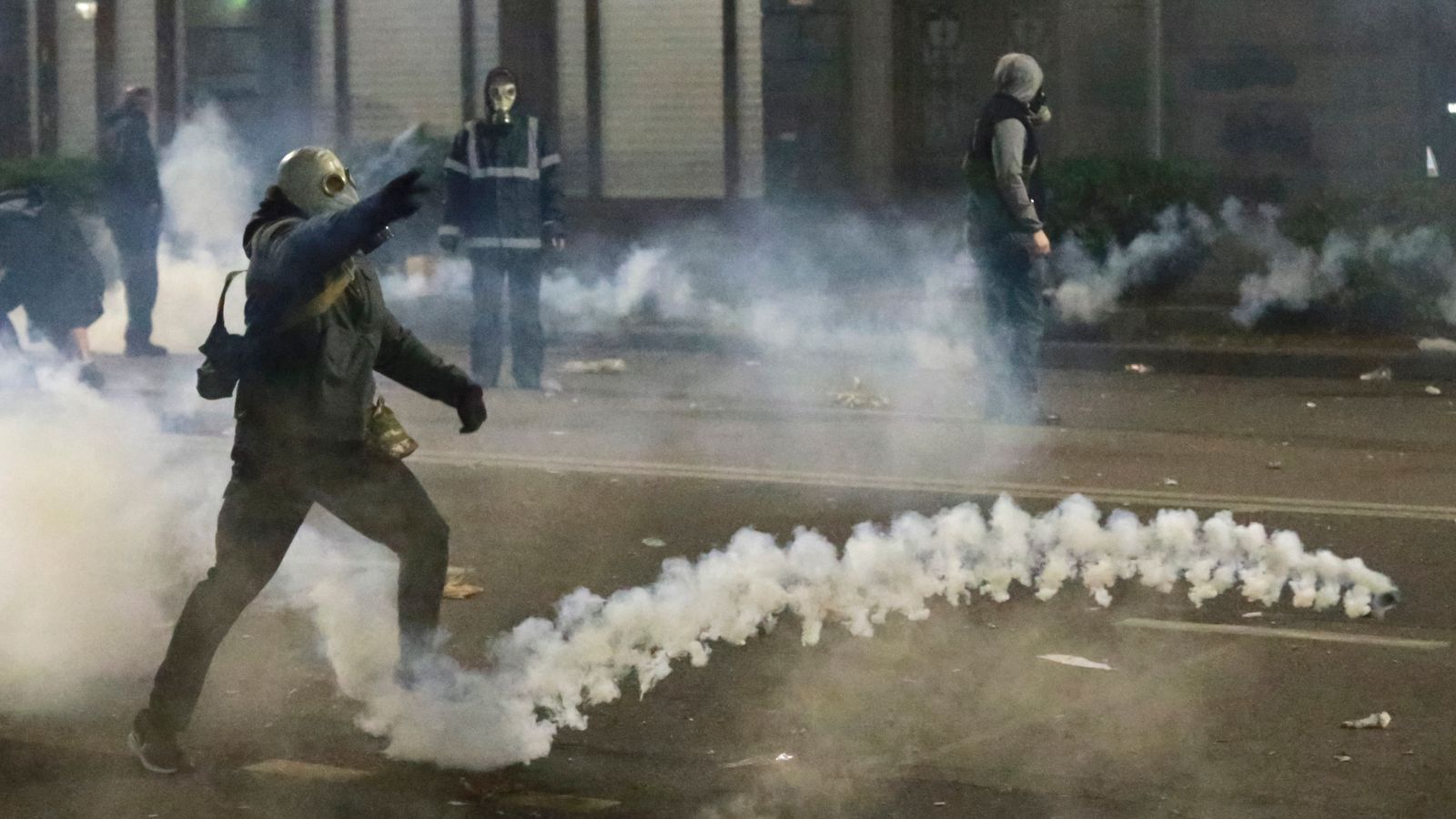 Georgia: Fourth night of clashes in Tbilisi amid reports protests are ...