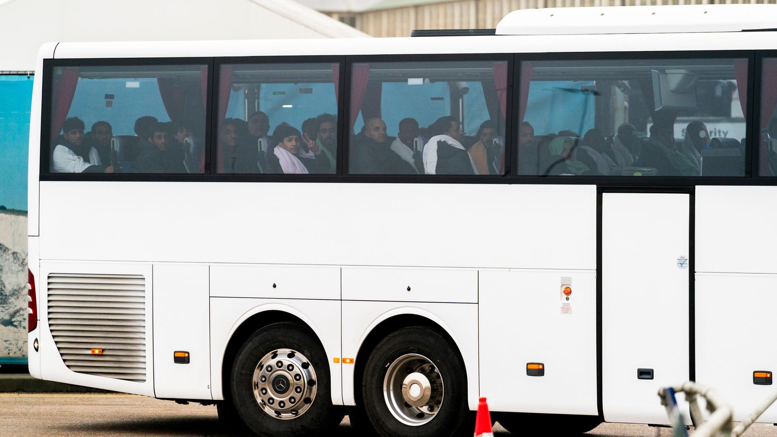 More than 150,000 migrants have crossed Channel to UK in small boats ...