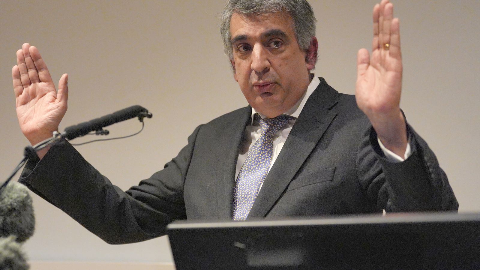 Lucy Letby: Doctor at heart of new claims from nurse's lawyers says they are 'unsubstantiated ...