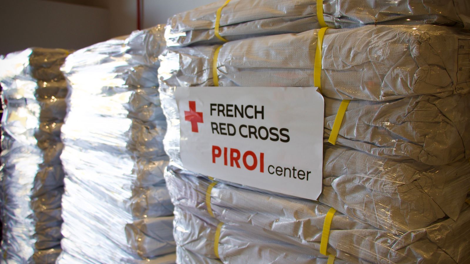 Major rescue operation under way on the French island of Mayotte ...