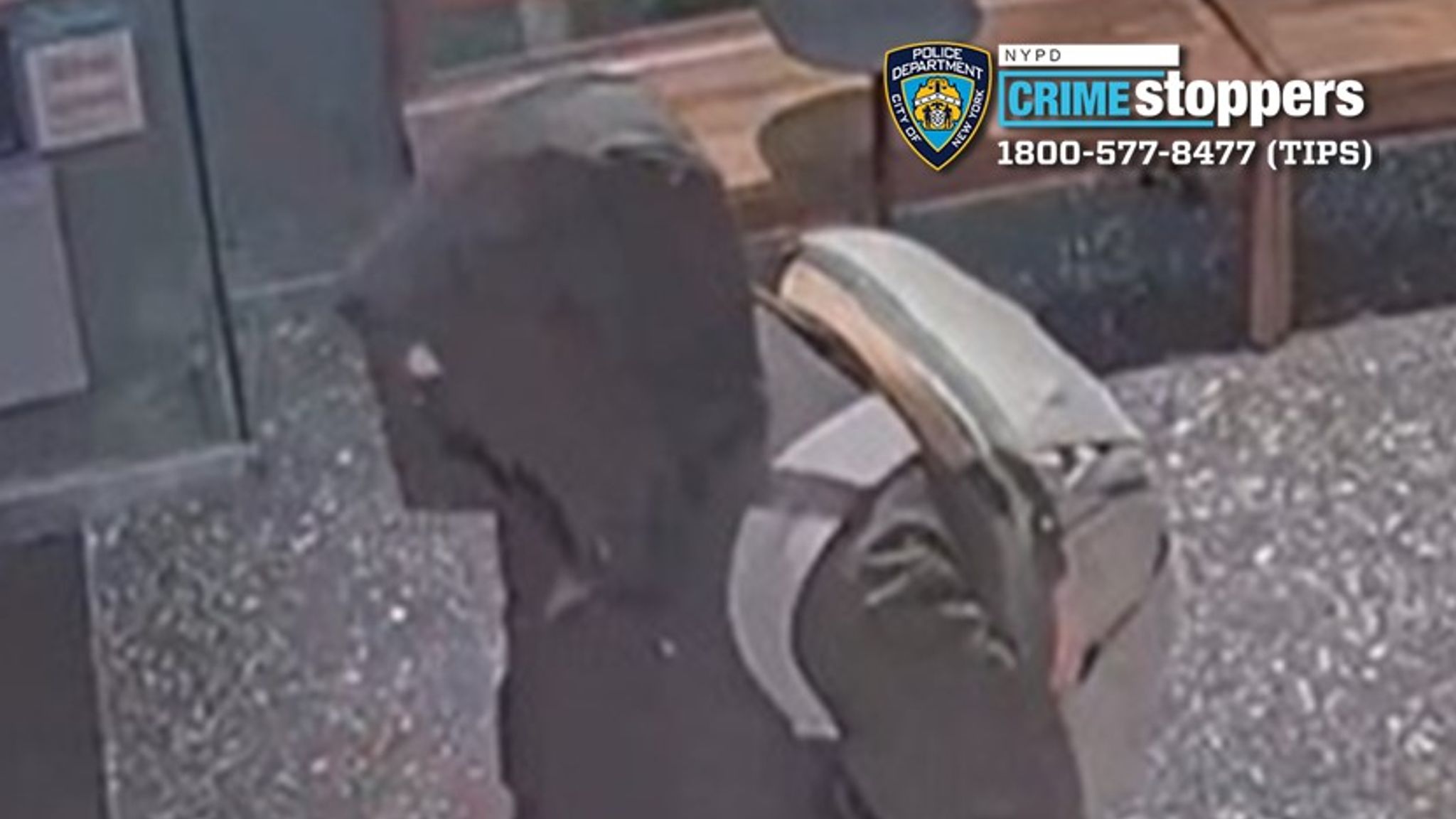 Video shows masked man pull gun on UnitedHealthcare boss Brian Thompson ...