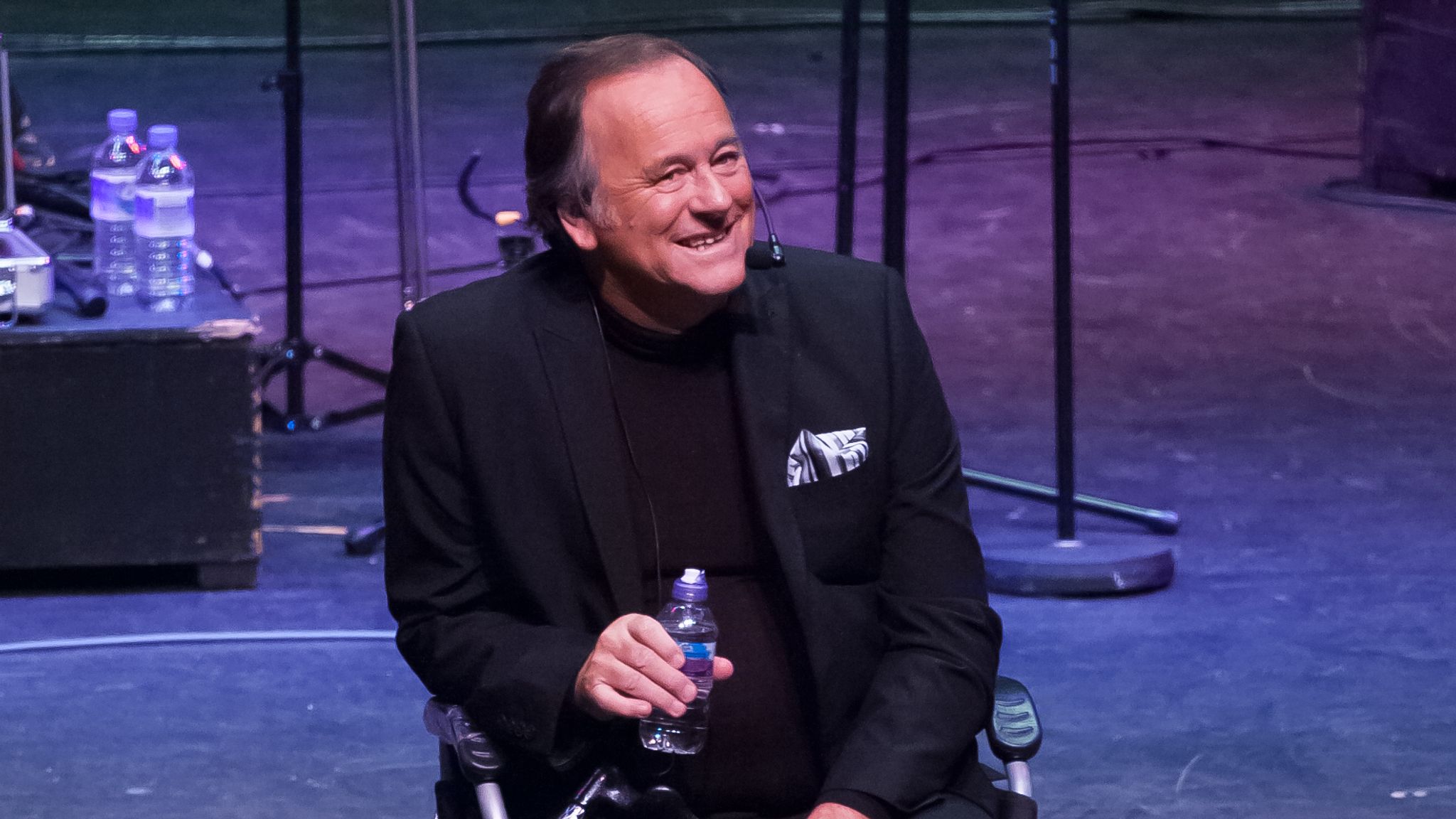 Comedian Duncan Norvelle hailed as a 'legend' after death aged 66 ...