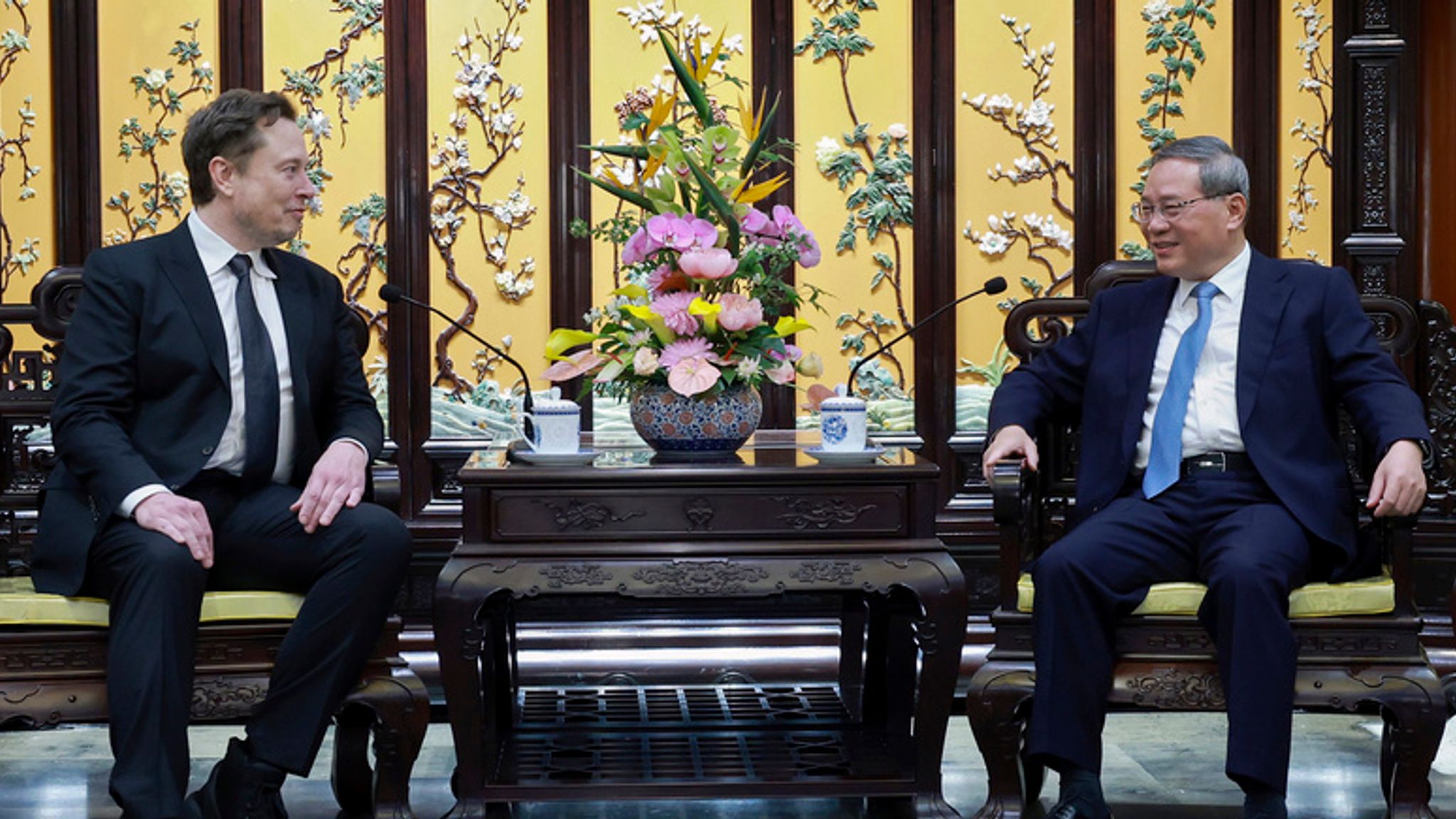 Elon Musk could act as middleman between China and Trump in possible ...