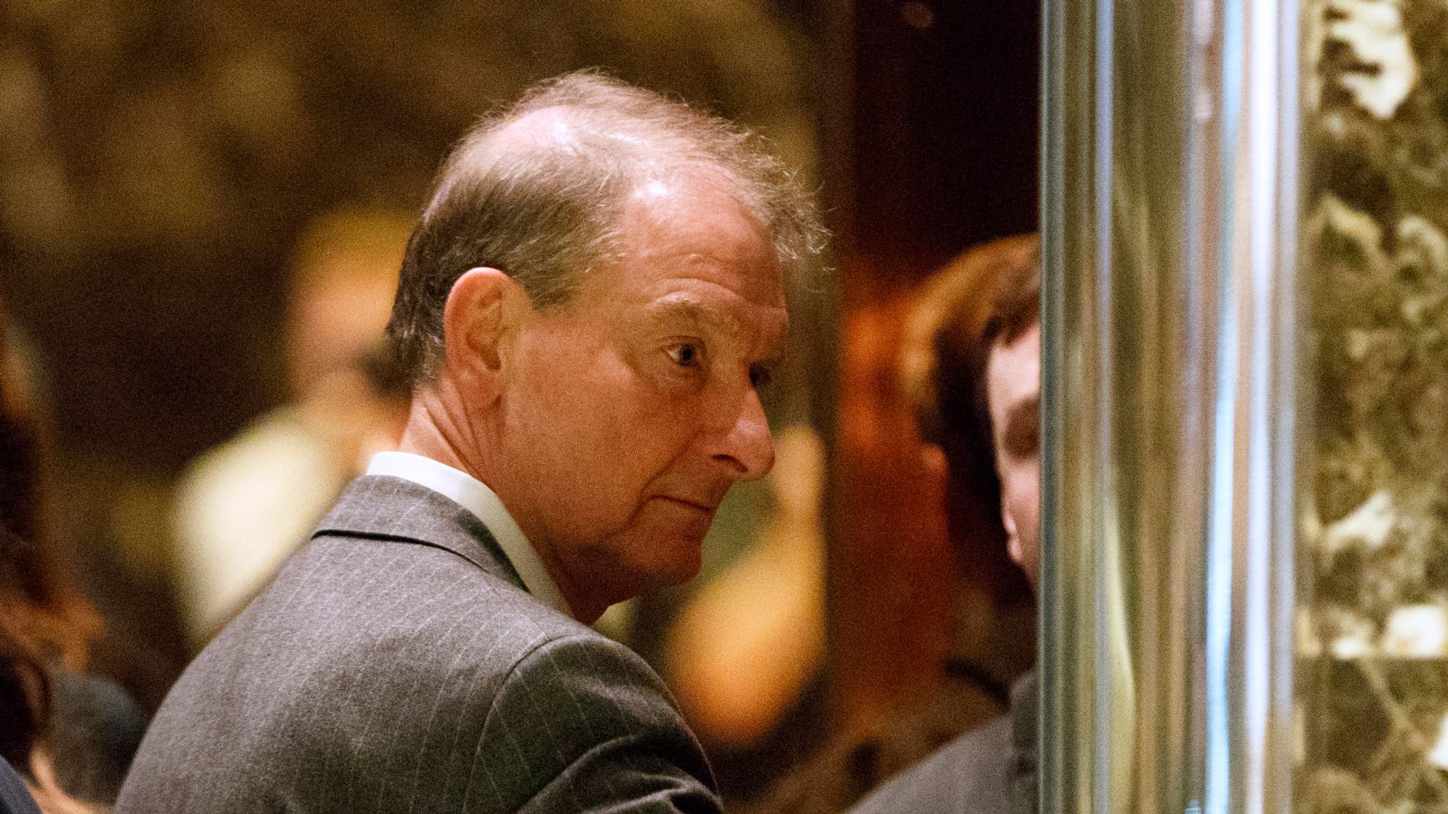 Bitcoin hits $100,000 as Trump picks cryptocurrency fan to head ...