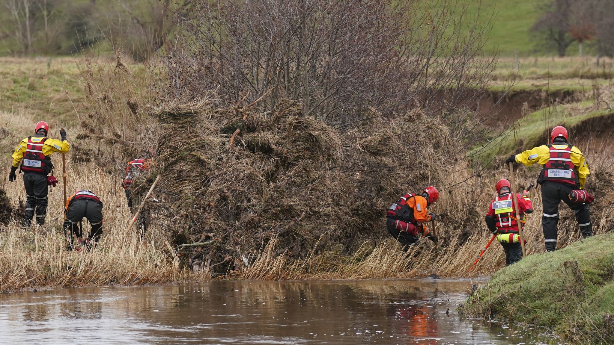 Search resumes for ex-England rugby player Tom Voyce feared dead after ...