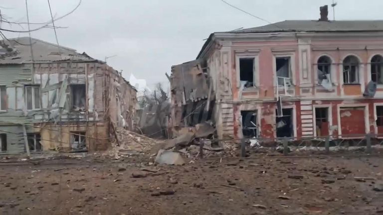 Ukrainian missile strike kills at least six people in Russia's Kursk ... Ukrainian missile strike kills at least six people in Russia's Kursk ...
