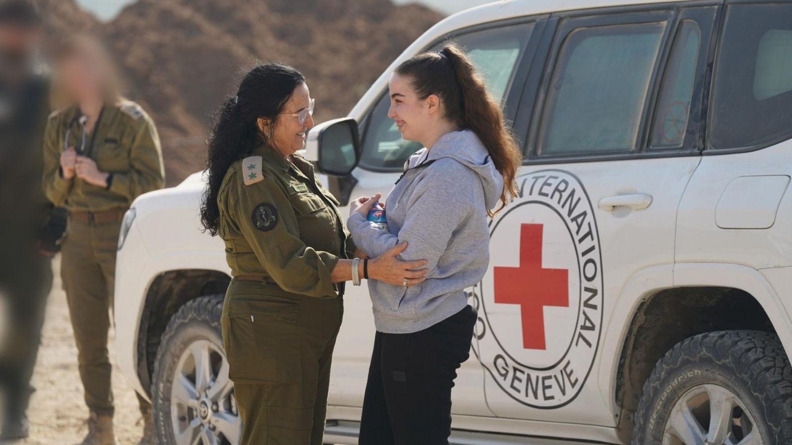 Israeli hostage Agam Berger has been handed over the IDF | News UK ...